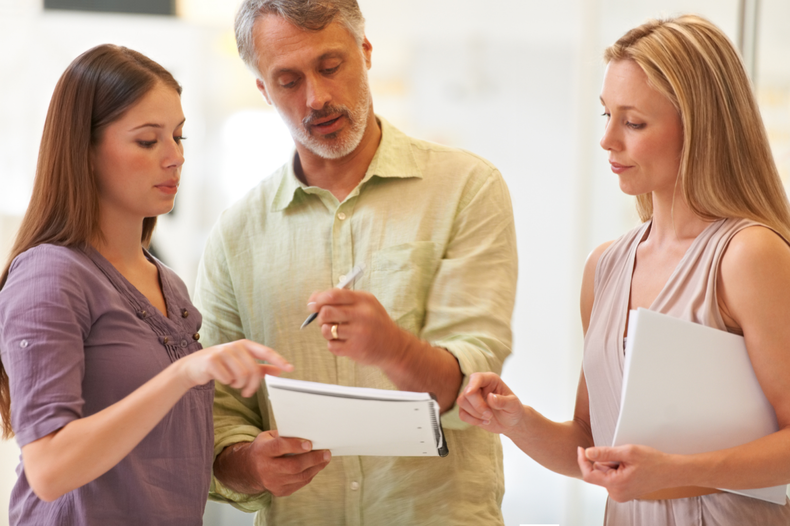 Vetting and Screening: Key Differences Explained | Advanced Vetting